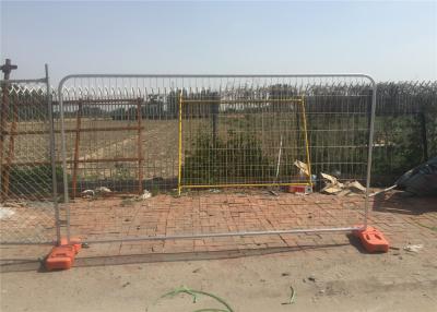 China Hot Dipped Galvanized Temporary Fence 2m x 3m Mesh 50mm*100mm diameter 3.00mm à venda