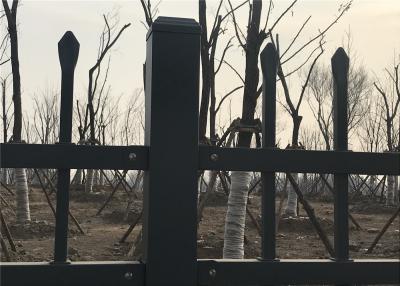 Chine Wholesale Tubular Garrison Steel Security Fence Stain Interpon Powder 80 microns thick 2.1m*2.4m garrison fencing panels à vendre