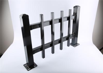 Cina Garrison Fencing Panels 2.4m*2.4m width Upright picket 15 pieces Spacing 130mm Rail 40mm wall thickness 1.6mm in vendita