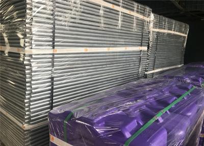China Temporary Fencing Panels With Hot Dipped Galvanized Star Picket 2.04kg per meter for sale