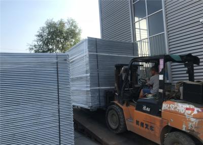 China Melbourne Temporary Fencing Panels OD 32mm wall thick 2.00mm HDG 42 microns 2.1mx2.25m Mesh 60mm*150mm Te koop