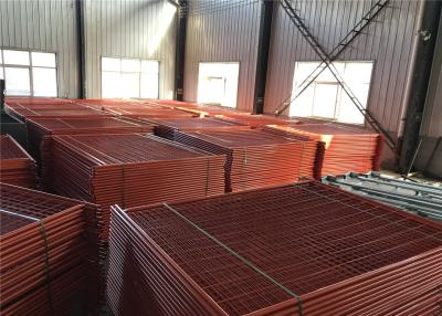 China Powder Coated Orange Color Temporary Construction Fencing 2.1m*2.4m OD 32mm wall thick 1.5mm Te koop