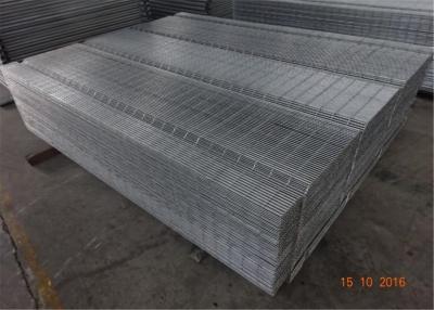 Cina 358 high quality welded wire mesh fence (galvanized/pvc coated) in vendita