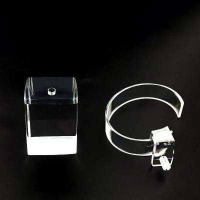 China Acrylic C Earrings Transparent Jewelry Set Display Module for Displaying Window Stand for sale