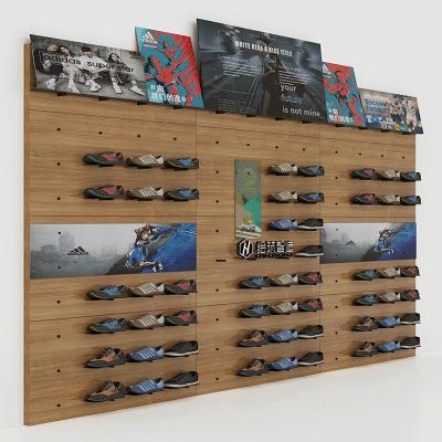 Cina Home Arredamento In legno Montaggio a parete Scarpe da ginnastica Display con scaffali a LED e funzione in vendita