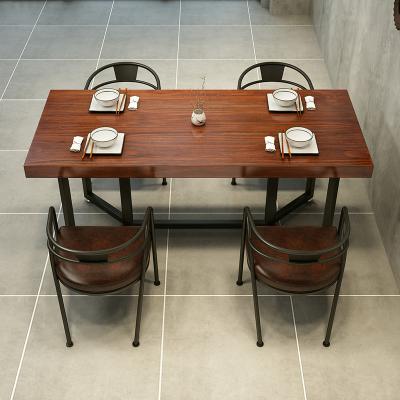 China Móveis para casa 4 Cadeiras e mesa em estilo chinês para sala de jantar ou restaurante à venda