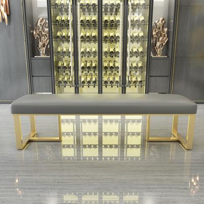 Cina Arredamento del soggiorno Divano di design dorato Scaunetto e panchina ottomana di velluto nel 1800*1800*2000 in vendita
