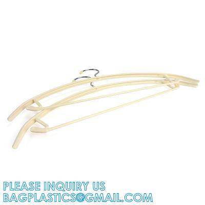 Cina Garment Usage Custom Thick Bulk Space Saving Ivory Rubber PVC Coated Body Metal Coat Cloth Hanger With PVC Bar in vendita
