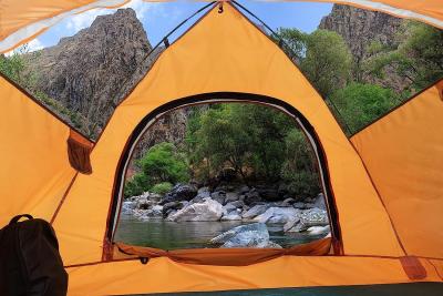 Cina Camping Tent for 2 Person, 4 Person, 6 Person - Waterproof Two Person Tents for Camping, Easy Up Tent for Family in vendita