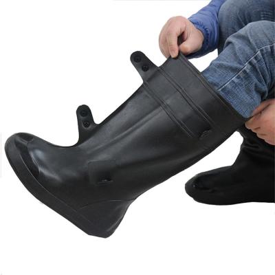 Cina La copertura di plastica di riciclaggio della scarpa della pioggia del silicone degli uomini lavabili del motociclo, scarpa riutilizzabile antiscorrimento della pioggia copre impermeabile in vendita