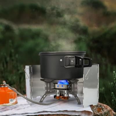 Cina stufa di gas di campeggio antivento della stufa di campo 6800W con l'adattatore della scatola metallica del combustibile, accensione piezo-elettrica, Carry Case, portatile in vendita