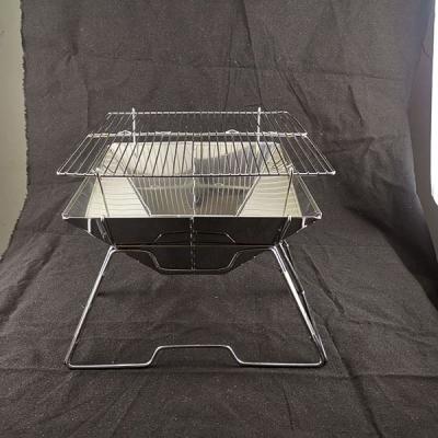 Cina Griglia all'aperto del barbecue del carbone di picnic, griglia portatile del carbone, pozzo di campeggio piegante del fuoco di acciaio inossidabile in vendita