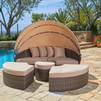 Cina Modern Hotel Outdoor Furniture Patio Rattan Round Flip Top Daybed With Canopy Cushion For Backyard Porch in vendita
