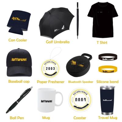Cina Business Staff Welcome Uniform Graduation Sports Branded Custom Logo Promotional Gift Set Socks Cap Bag Umbrella in vendita