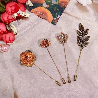 Cina Men's Metalic Gold Flower Lapel Pin/Shirt Stud Brooch Golden, Gentleman's Essentials Premium Handmade Flower Lapel Pin in vendita