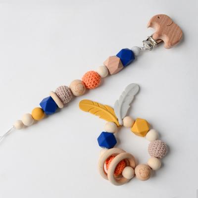 Cina DIY Ornament Baby Molar Teether Accessories Color Crochet Bear Baby Molar Bracelet Stall Toy in vendita