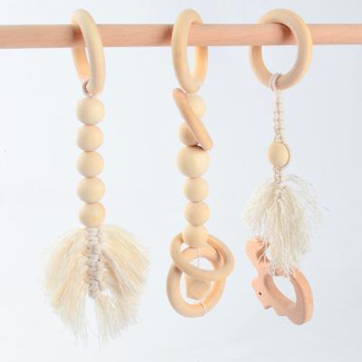 Cina DIY Ornament Baby Molar Teether Accessories Color Crochet Bear Baby Molar Bracelet Stall Toy in vendita