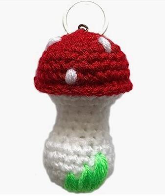 Cina Handmade Crochet Keychain Stuffed Animal Crafts Knitted Crochet Toys - Keychain Accessory- Octopus - Handmade Keychain in vendita