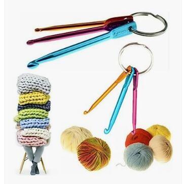 Cina Handmade Crochet Keychain Stuffed Animal Crafts Knitted Crochet Toys - Keychain Accessory- Octopus - Handmade Keychain in vendita