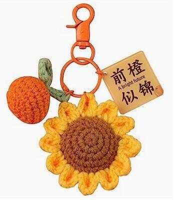 Cina Handmade Crochet Keychain Stuffed Animal Crafts Knitted Crochet Toys - Keychain Accessory- Octopus - Handmade Keychain in vendita