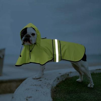 Cina Reflective Dog Raincoat - Adjustable Waterproof Raincoat for Dogs, Lightweight Dog Hooded Slicker Rain Coat Poncho in vendita