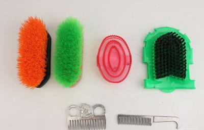 Cina Dog Brush Grooming Kit 5 In 1 Shedding - Dog Grooming Dog Brush for Shedding Haired Dogs, Deshedder Brush for Dogs in vendita