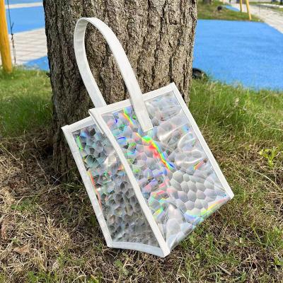 Cina Tote Bag Transparent Pvc Colorful Laser Magic Color Anti-Fruit Jelly Bag Diagonal Gift Gift Bag Large Capacity Storage in vendita