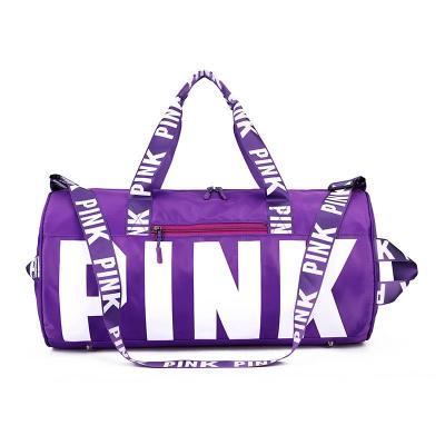 Cina Custom Design Water Proof Teen Girls Dance Duffel Bag Fitness Handbags Traveling Weekender Sports Duffle Bags in vendita