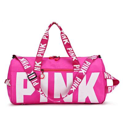 Cina Custom Design Water Proof Teen Girls Dance Duffel Bag Fitness Handbags Traveling Weekender Sports Duffle Bags in vendita
