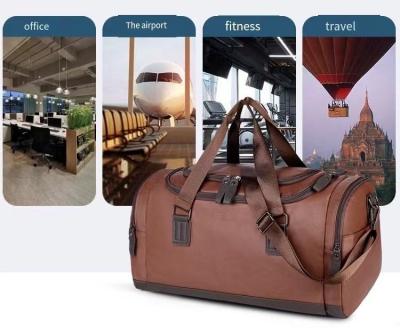 Cina Custom Print Vintage Waterproof PU Leather Outdoor Handbag Shoulder Weekend Gym Luggage Travel Duffel Bag for Men in vendita