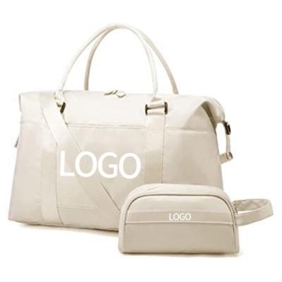 Cina Customized Water Proof Travel Luggage Gym Tote Bag Carry On Overnight Sport Yoga Duffel Bag With Cosmetic Storage Bag in vendita