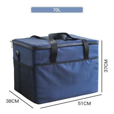 Cina Big Square Camping Thermal Cooler Bag wIth Shoulder Strap Waterproof Oxford Cloth Cooler Lunch Box Bag in vendita