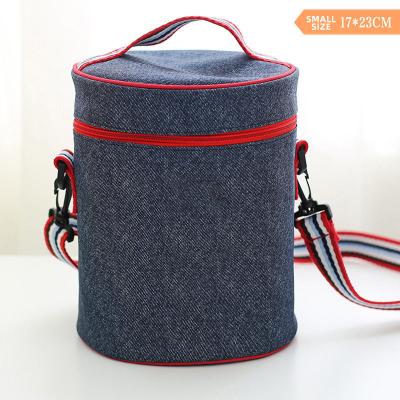 Cina Factory Direct Sales Insulation Bag Set Family Travel Picnic Ice Pack Drink Food Thickened Cooler Bag in vendita