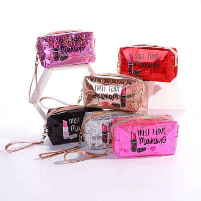 Cina Wholesale Custom Large Capacity Trending Eco Friendly Pouch Travel Organizer Packaging Cosmetic Bags & Cases in vendita