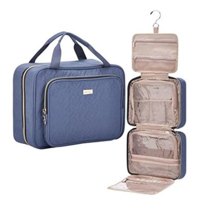 Cina Custom Logo Foldable Portable Storage Pink Cosmetic Bags Makeup Organizer Travel Hanging Toiletry Bag in vendita
