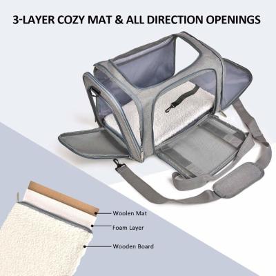Cina Cat Carriers Dog Carrier Pet Carrier For Small Medium Cats Dogs Puppies Of 15 Lbs in vendita