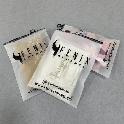 Cina Customized White Matte Frosted Peva Zipper Slider Plastic Bags Waterproof With Your Logo For Clothing Hoodies Packaging in vendita