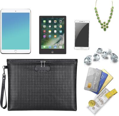 Cina Fireproof and Waterproof Money Bag with Zipper Closure, Storage Pouch for A4 Letter Size Document, Cash, Cell Phone in vendita