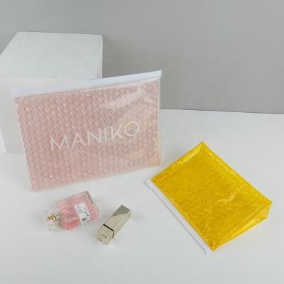 Cina Biodegradable Sustainable Packaging Eco Friendly Waterproof Travel Makeup Bag Clear Pink Bubbles Makeup Pouch in vendita