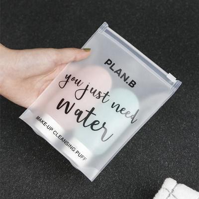 Cina Eva Frosted Sealing Bag Transparent Cosmetic Packaging Eva Zipper Packing Bags Print With Color Logo in vendita