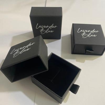 Cina Eco Friendly Custom Printed Logo Shipping Boxes Mailing Packages Postal Box Printed Corrugated Apparel Mailer Box in vendita