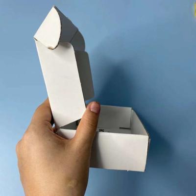 China Hot Sale Custom Shipping Boxes Custom Logo Package Courier Box Delivery Corrugated Box for sale
