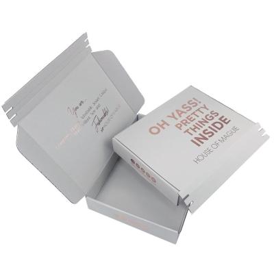 Cina Custom Logo Cardboard Jewelry Gift Bag Necklace Drawing Box Package Slide Drawer Paper Box With Black Foam For Jewelry in vendita