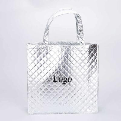 Cina Ingrosso Logo personalizzato Stripe stampato Eco-friendly Non-woven Laser Highlight Shopping Grocery Tote Bag in vendita