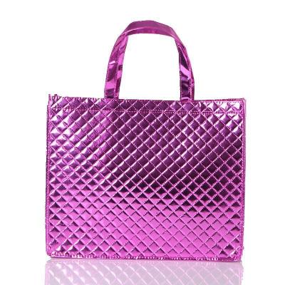 Cina Ingrosso Logo personalizzato Stripe stampato Eco-friendly Non-woven Laser Highlight Shopping Grocery Tote Bag in vendita