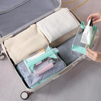 Cina Borsa da toilette da viaggio trasparente, biodegradabile, riciclabile e sostenibile con chiusura magnetica, trousse per il trucco per donne e uomini, beauty case da viaggio in vendita