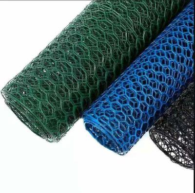 China Wire, Steel Wire Mesh Roll, Versatile And Durable Garden Netting, Essential Galvanized PVC-Coated Hexagonal Chicken Wire Mesh Low Price Bulk Poultry Farm Roll Wire Welded Wire Mesh Processing Service for sale