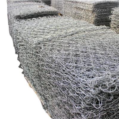 China Wire, Steel Wire Mesh Roll, Versatile And Durable Garden Netting, Essential Galvanized PVC-Coated Hexagonal Chicken Wire Mesh Low Price Bulk Poultry Farm Roll Wire Welded Wire Mesh Processing Service for sale