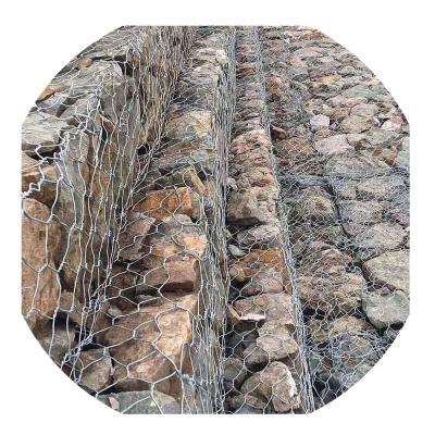 China Wire, Steel Wire Mesh Roll, Versatile And Durable Garden Netting, Essential Galvanized PVC-Coated Hexagonal Chicken Wire Mesh Low Price Bulk Poultry Farm Roll Wire Welded Wire Mesh Processing Service for sale