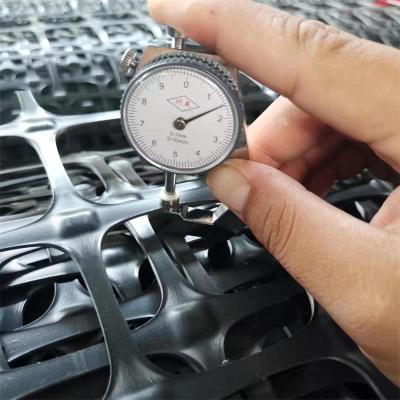 China Plastic Hardware Mesh Netting, Garden Netting, Temporary Fence, Tree Guards, Safety Net For Balcony, Deck, Stair Railing, Animal Barrier, Poultry, Deer, With 50 Zip Ties for sale